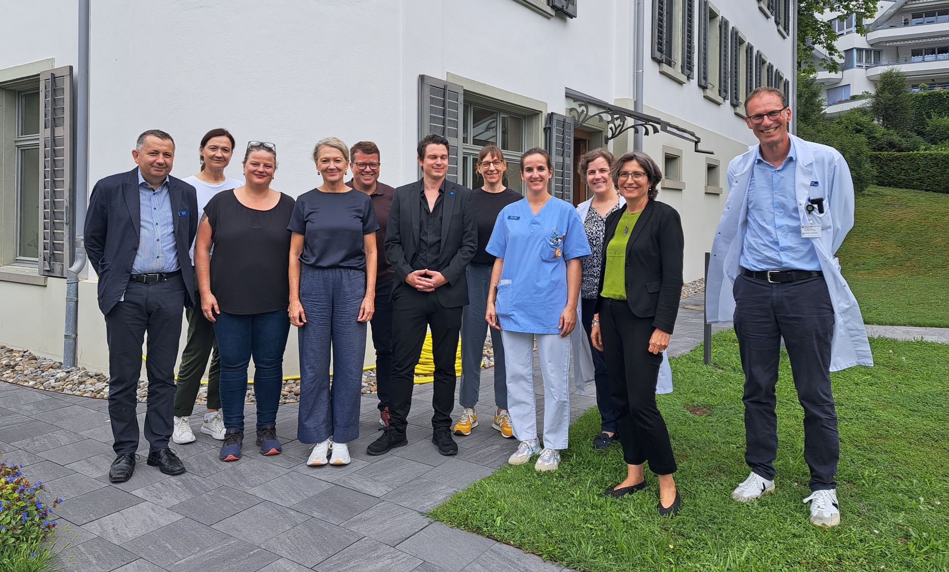 Hoher Besuch in der Villa Sonnenberg von palliative.ch - Spital Affoltern AG